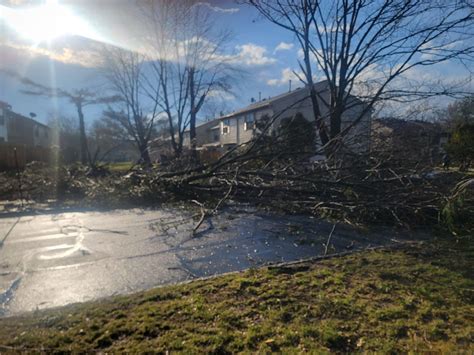 Ryan Kelly On Twitter Major Damage From Tornado In Princeton Junction