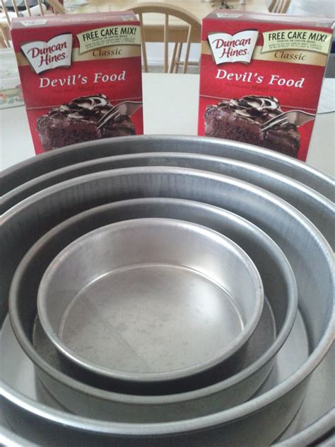 Party Cake Baking Time And Batter Amounts 2 In Deep Pans No Bake