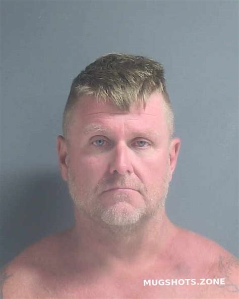 Brown Eric O 09042022 Volusia County Mugshots Zone