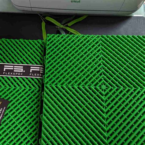 Edgeflex Pvc Corner Edge Arctic White Flexspec Modular Flooring