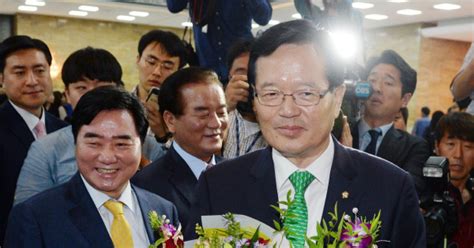 경향포토 정의화 국회법 개정안 거부는 심각한 도전이다