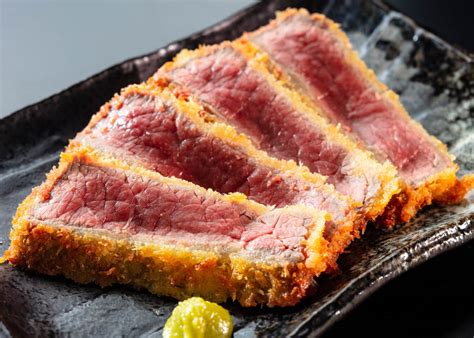 牛肉のみに特化した「ビーフフェス Osaka 2022」大阪で、飲めるハンバーグや厚切り牛タン ファッションプレス