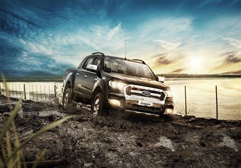 X0208 1汽车创意合成3840×2680px花田错a 高清合成参考、高清小景合成、高清影视海报、高清素材、高清设计灵感、高清产品精修