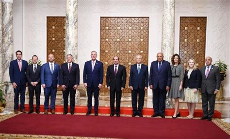 السيسي مصر تبذل أقصى جهد لدفع مسار الحوار بالسودان