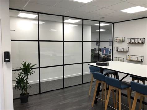 Office Designs Using Office Partitioning
