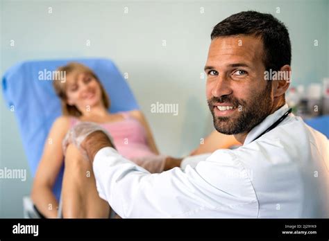Examen Gynécologie Banque De Photographies Et Dimages à Haute Résolution Alamy