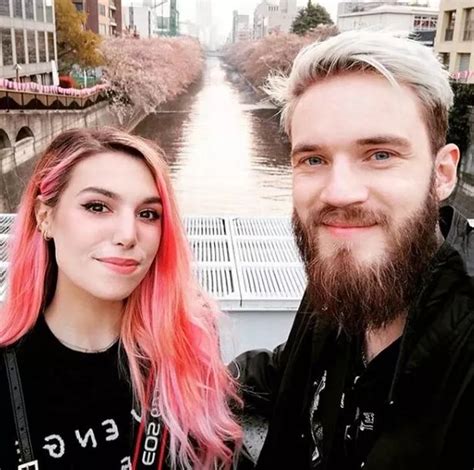Pewdiepie Marries Marzia Bisognin In Beautiful Kew Gardens Wedding