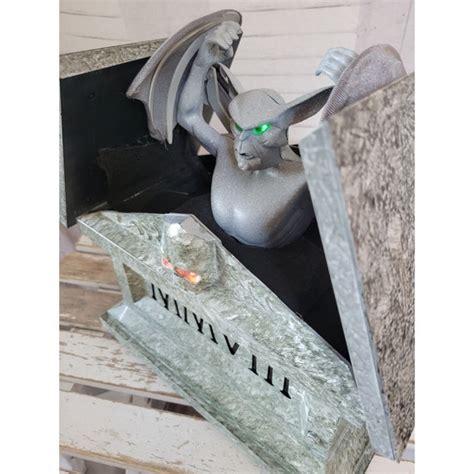 Art And Collectibles Gemmy Animated Gargoyle Tombstone Halloween Prop