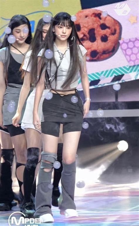 걸그룹 뉴진스 민지 몸매 노출 과사 19 움짤