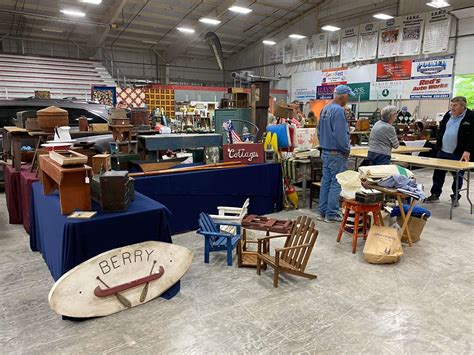 West Palm Beach Antiques Festival