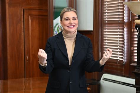 Maru Campos Reconoce El Servicio Y Compromiso De Pensiones Civiles Del