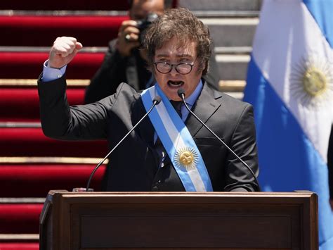 DNU de Javier Milei a qué hora es la cadena nacional del Presidente