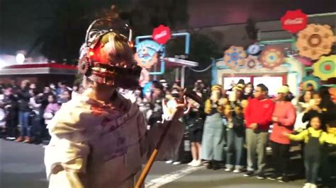 唱流れ始めた直後に自由にポジション変える金髪トラバサミゾンビvsアーニャ【usj】ハロウィーン・ホラー・ナイト『ゾンビ・デ・ダンス』2023