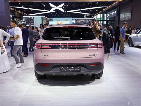 2023上海车展问界m5 智驾版车展图片890402405511太平洋汽车网