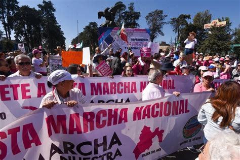 En fotos la marea rosa inunda CDMX y el resto de México con la