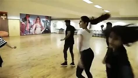 Free Cum Queen Porn Videos Xhamster