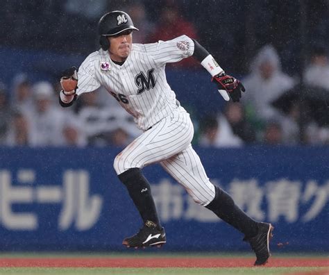 ロッテ・岡田幸文 不名誉な連続打席無安打記録更新も光る存在感／足で魅せる 野球：週刊ベースボールonline