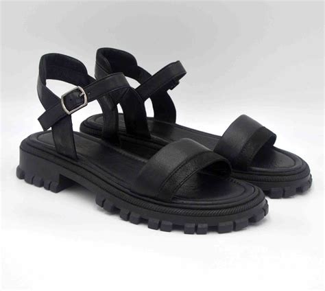 Черни сандали Samantha Estella Shoes
