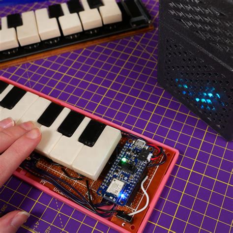 Adora Ble Synth Wails Without Wires Hackaday