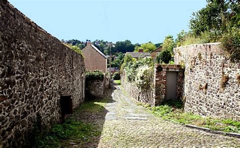 Fotos De Thuin Imagens Selecionadas De Thuin Hainaut Province