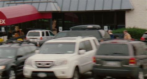 IMCDb Org 2009 Honda Pilot YF In Return 2011