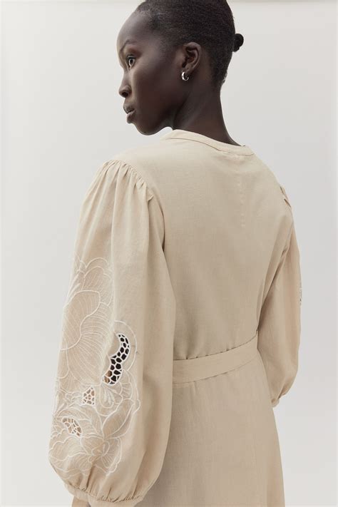 Embroidered Dress Light Beige Ladies Handm Gb
