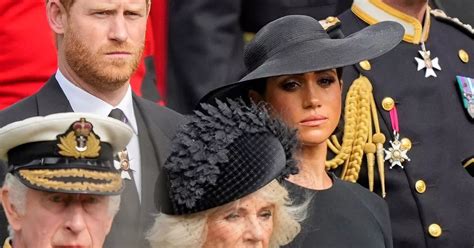 Royal Family 'refusing to respond’ to Prince Harry and Meghan Markle’s demand for apology ...