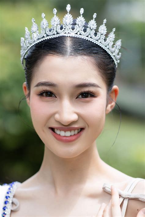 Á hậu Phương Nhi chiến thắng bản thân qua cuộc thi
