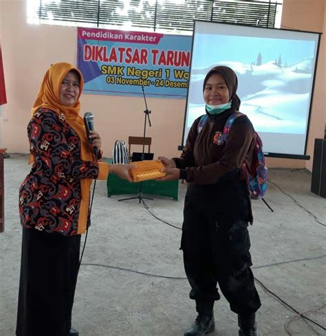 Pembinaan Penguatan Pendidikan Karakter Peserta Didik Oleh Ibu Kepala