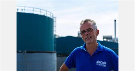 Repairing Imploded Heating Tank Is No Easy Task