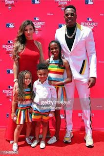 Aroldis Chapmans Girlfriend Cristina Barnea Wife Bio