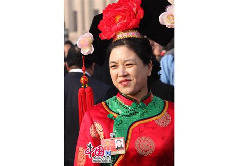 聚焦两会上的“半边天” 图片中心中国网