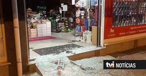 Assalto De Três Minutos Rende Mais De Dez Mil Euros Na Póvoa De Varzim