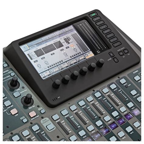 Behringer X32 COMPACT Digital Mixing Console At Gear4music