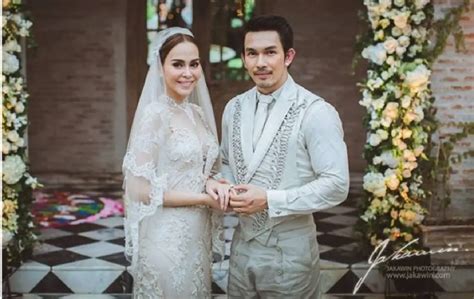 ขาเตียงแข็งแรง อั้ม นัท อวดโมเมนต์หวานครบรอบแต่งงาน 8 ปี คมชัดลึก