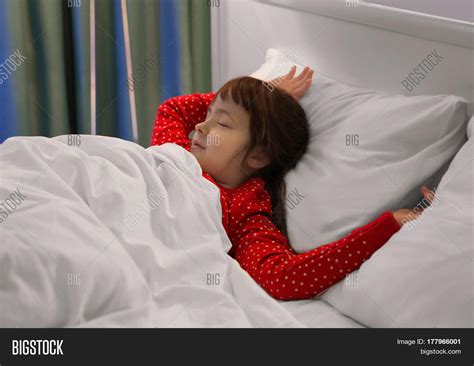 Little Cute Girl Image And Photo Free Trial Bigstock