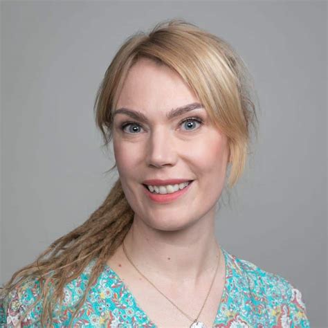 Nicolina Makkonen Helsinki Terapiatalo Noste