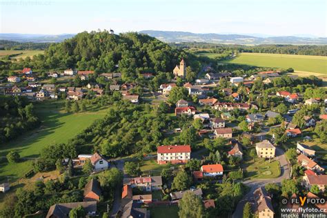 FLyFOTO letecká fotografie a video: Vyskeř