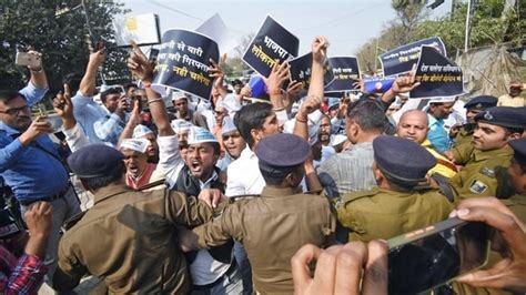 Aap Workers Protest Outside Party Office As Cbi Produces Manish Sisodia