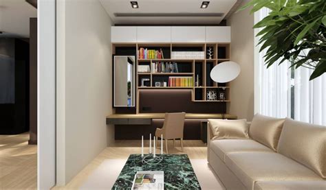 Компактный кабинет в коричневых и бежевых тонах