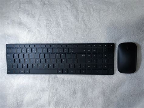 Microsoft Designer Bluetooth Desktop Teclado E Mouse Sem Fio