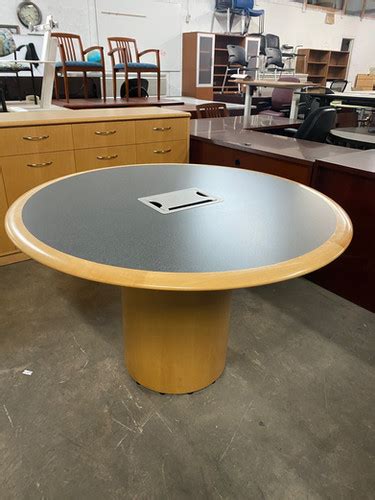 Nucraft Round Table Dfsiofficefurniture