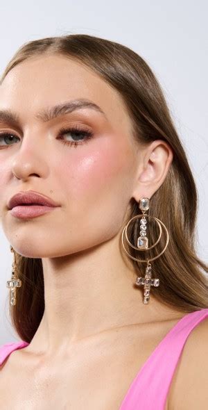 Akira Drama Earring
