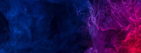 어두운 검은 색 배경 할로윈 디자인 요소에 고립 된 다색 연기의 개념적 이미지 0명에 대한 스톡 사진 및 기타 이미지 0명