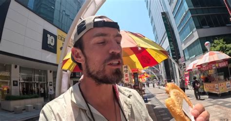 “한국인들 놀랍도록 친절” 일본 떠나니 반응 폭발한 美유튜버… 이유 봤더니