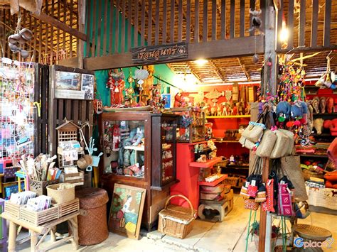 ตลาดน้ำคลองลัดมะยม