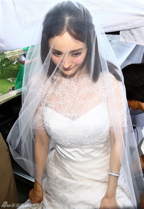 女星素人美图 On Twitter Y01杨幂 巴厘岛婚礼现场照 非高清图 预览图分辨率就是实际效果 460p 有喜欢的自取