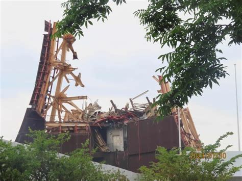 2023 7 30 解体工事中ー北海道開拓百年記念塔 江別創造舎