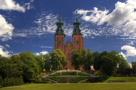 Gniezno Informacje Atrakcje Pogoda Meteor