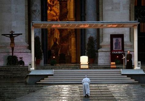 Bendición Urbi et Orbi del Papa Francisco Momento extraordinario de